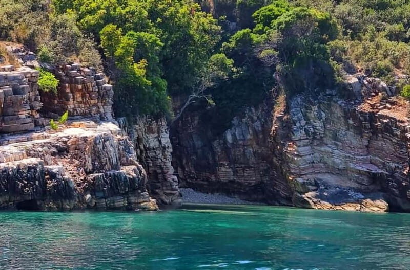 Sarandë: Boat Tour at Kroreza & Hidden Caves with Snorkeling - Who Is This Tour Best For?