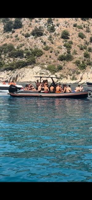 Sarandë: Boat tour to Krorza included umbrella&sunbeds - Sarandë: Boat tour to Krorza included umbrella & sunbeds – An Authentic Coastal Adventure