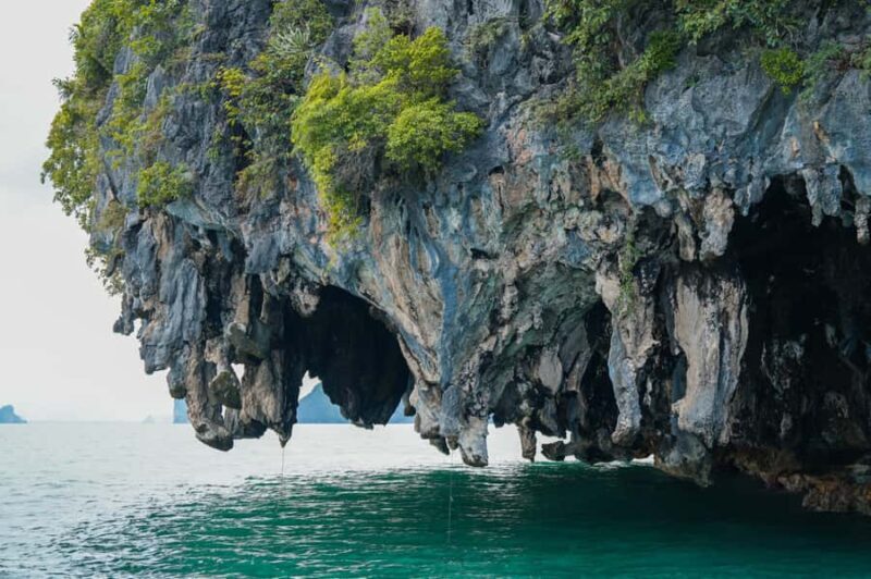 Sarasin Pier: Iconic James Bond Experience by Speedboat - An In-Depth Look at the Tour Experience