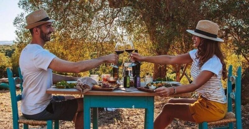 Sardinian Olive Oil tasting & Picnic among the olive trees - Key Points