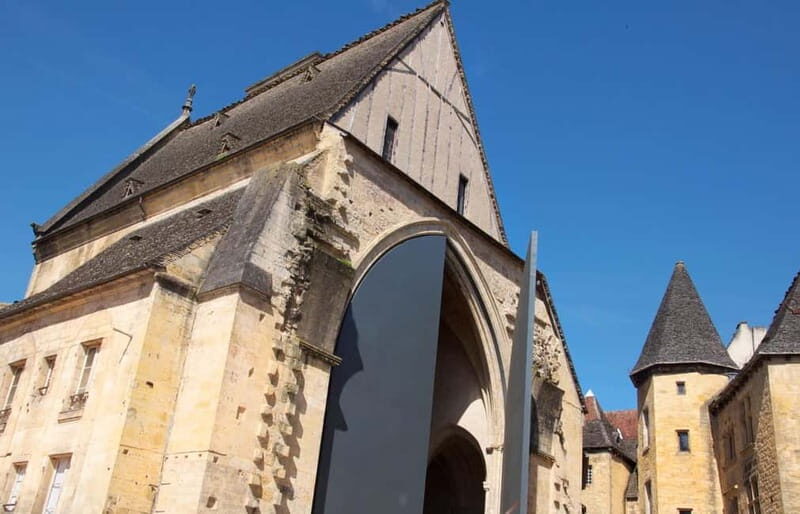 Sarlat: Guided Walking Tour - Detailed Breakdown of the Experience