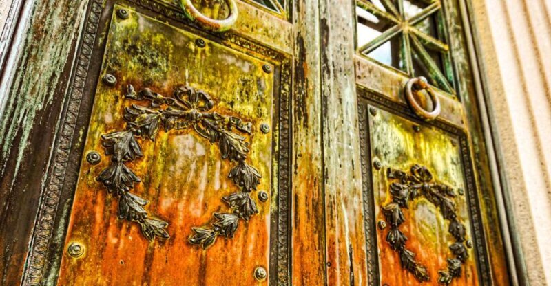 Savannah: Bonaventure Cemetery Tour - An In-Depth Look at the Bonaventure Cemetery Tour