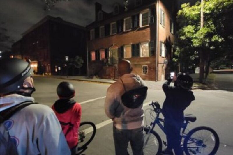 Savannah: Haunted Bike Tour - What Makes It Special?