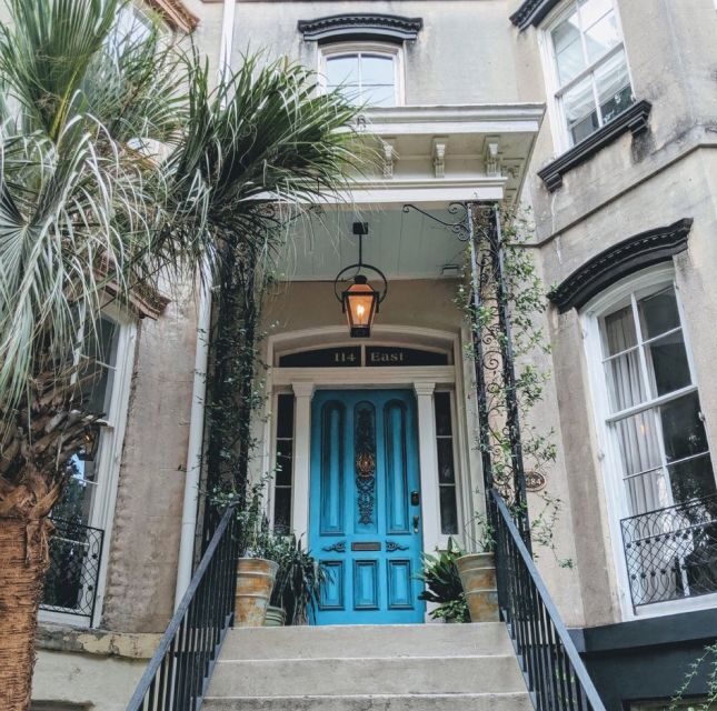 Savannah: Historic Districts & Bonaventure Private Tour - Exploring Savannah’s Historic Districts