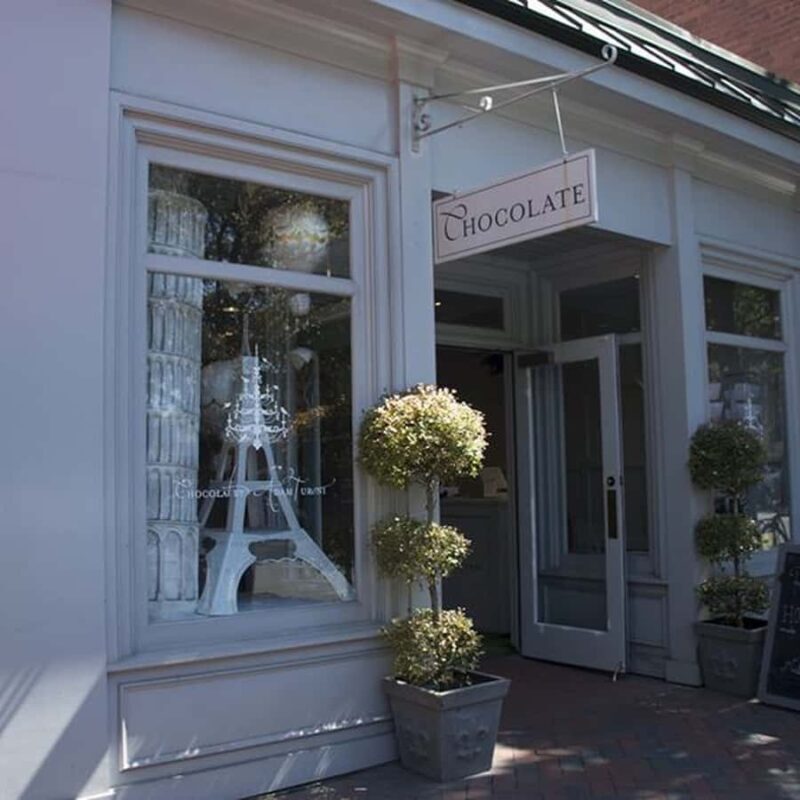 Savannah History Walking Tour + Coffee & Chocolate - An Authentic Stroll Through Savannah’s Historic Heart