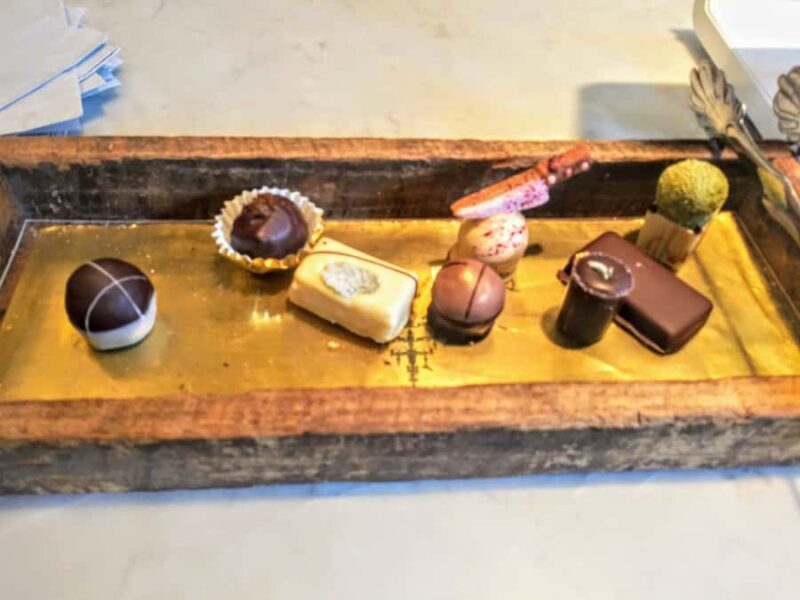 Savannah History Walking Tour + Coffee & Chocolate - The Experience of the Route