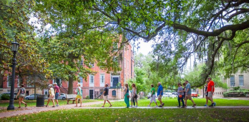 Savannah: Local Favorites Walking Food Tour - Key Points