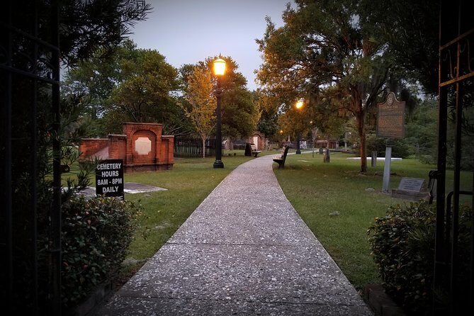 Savannah Supernatural Haunted Walking Tour - An Engaging Night in Savannah’s Historic District