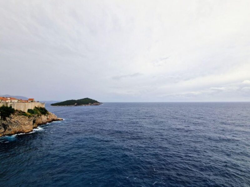 Savoir-Faire Stroll: Dubrovnik the French Way - Authenticity and Style: Why Travelers Rate It Highly