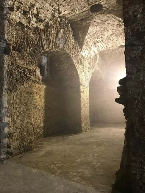 Savona: Guided Visit to the Underground Passages of the Priamàr - Key Points