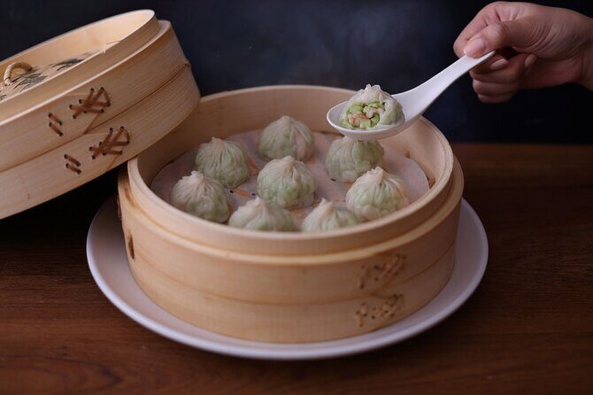 Savor Taste at Taipei Hungzhou Xiaolongbao - Key Points