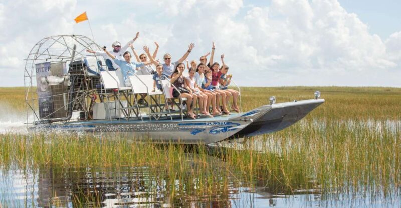 Sawgrass Park: Private 1-Hour Airboat Adventure Tour - Exploring the Florida Everglades: What to Expect