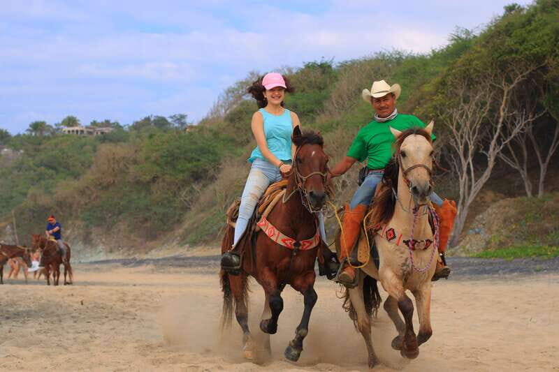 Sayulita: Horseback Riding Tour - Authenticity and Authentic Connections