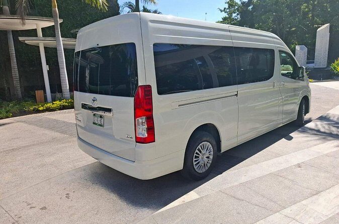 Sayulita Minivan Transportation Service Tour - Pros and Considerations