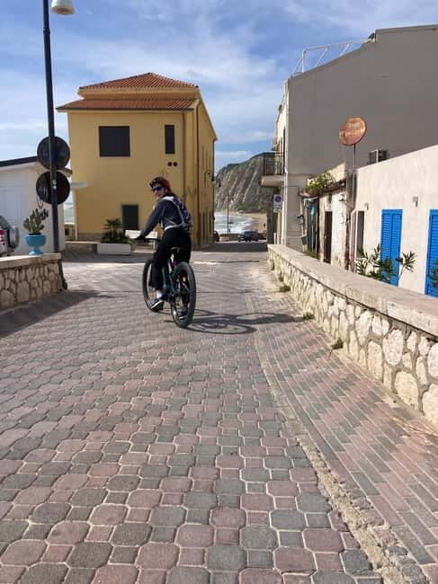 Scala Dei Turchi: E-BIKE TOUR Hidden beaches, sea, relaxation [+SNORKELING] - FAQ