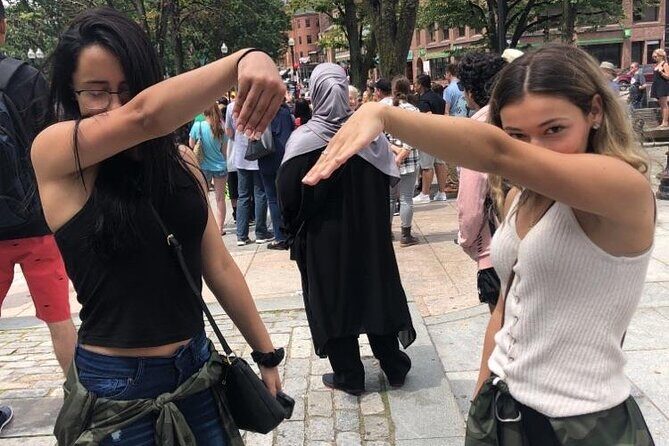 Scavenger Hunt Adventure in Dowtown Las Vegas - An Engaging and Practical Way to Explore Downtown Las Vegas