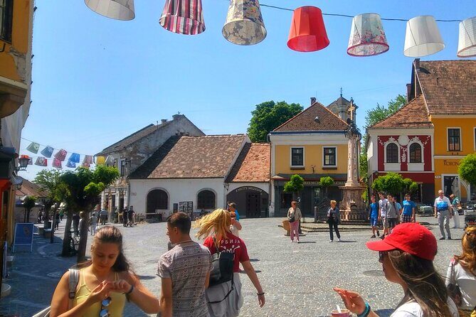 Scenic Danube River bend hills & the Art Town: Private Car Tour - The Real Reviews: What Travelers Say