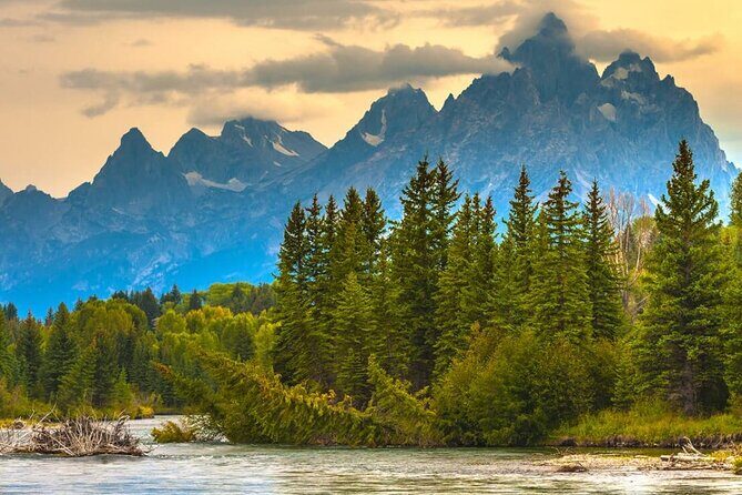 Scenic Float Trip on the Snake River in Grand Teton National Park - An Overview of the Experience