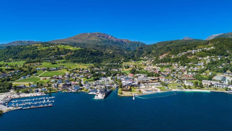 Scenic Hardanger Fjord and waterfalls  Guided bus tour - FAQ