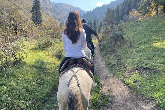 Scenic Horse Ride in Chon Kemin Valley with Ancient Burana Tower - Exploring the Scenic Horse Ride in Chon Kemin Valley with Ancient Burana Tower