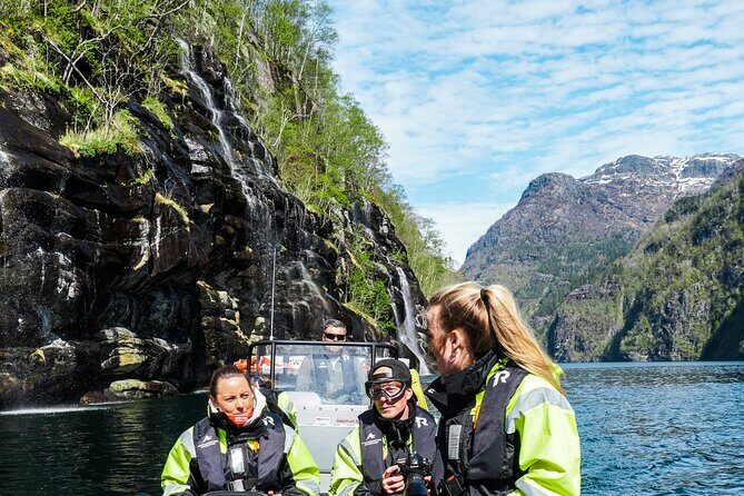 Scenic RIB adventure to Hardangerfjord & Fyksesund from Øystese - Stop 2: Herandsholmen