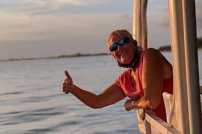 Scenic Sunset Cruise from Historic Johns Pass, Free Beer and Wine - Who Will Love This Tour?