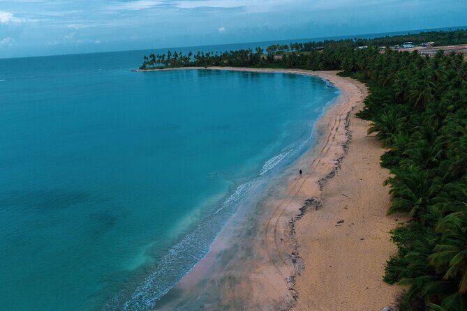 Scenic Wonders: Montaña Redonda & Playa Esmeralda - The Itinerary in Detail