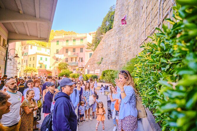 Scent of the Sea: Cinque Terre Park Full Day Trip from Florence - FAQs about the Cinque Terre Tour from Florence