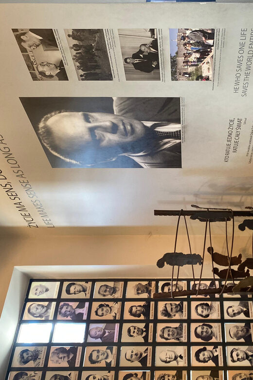 Schindler's List Movie Tour: Historic Sites & Film Location - A Detailed Look at the Tour Experience