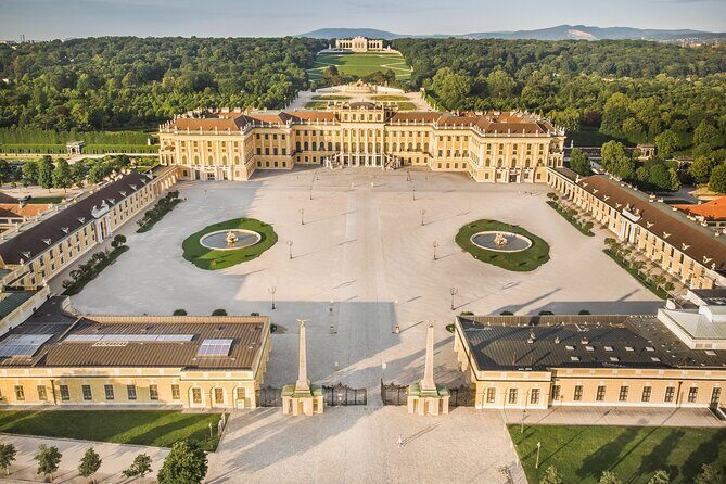 Schönbrunn Palace Vienna Ticket with 2-course lunch - Exploring Schönbrunn Palace: What You Can Expect