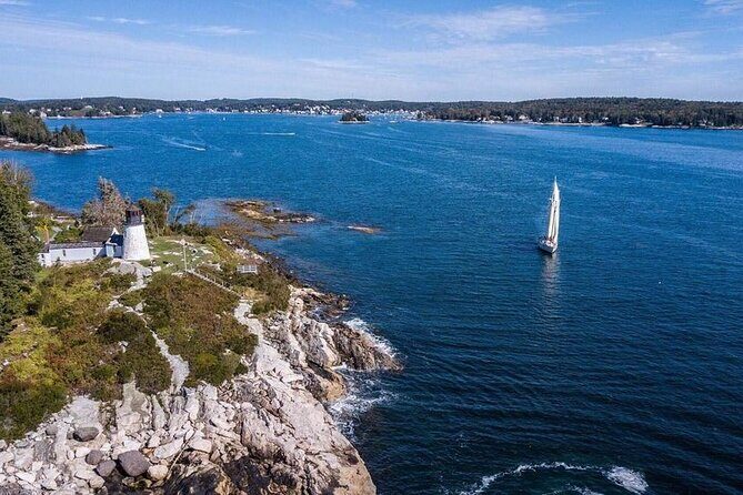 Schooner Eastwind Sunset Sail to see the Maine Coastline - Key Points