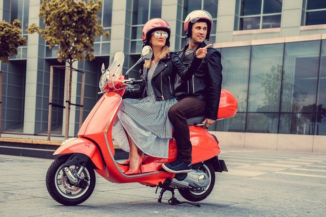 Scooter Rental for 4 Hours plus 1 Hour Free and 2 Passengers Retro "Lucky" 49cc - Introduction