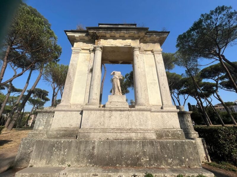 Scooter tour of Giardino degli Aranci, Gianicolo and Garbatella - What’s Included & Practical Details