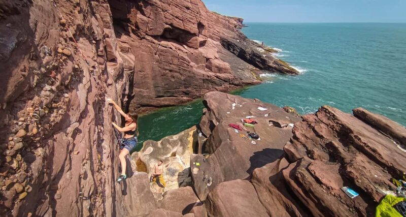 Scotland: 1-Day Beginner Rock Climbing Course - What’s Included & What’s Not