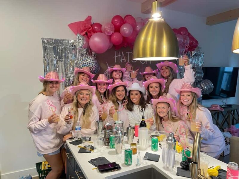 Scottsdale: Cocktail Class with optional Cheese Pairing - Key Points