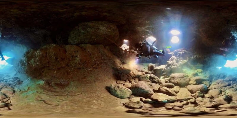 Scuba Diving - Tunnels & Caves - Cape Greco - private guided - Key Points