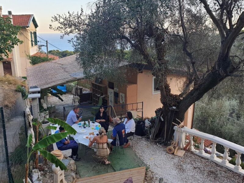 Sculpture in Ventimiglia,classic modelling class in Italy - Inclusions and Practical Details