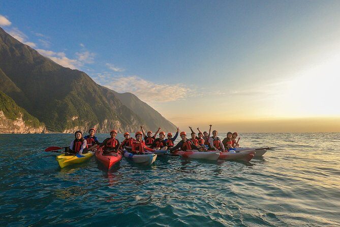 Sea Kayaking at Qingshui Cliff Hualien(Sunrise 03:30am) - How Good Is the Value?