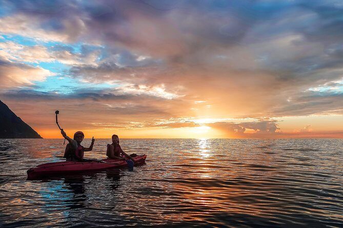 Sea Kayaking at Qingshui Cliff Hualien(Sunrise 03:30am) - What Do We Love Most?