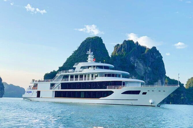 Sea Octopus Cruise - The Top Luxury Day Tour in Halong Bay - Visiting Sung Sot Cave and Other Highlights