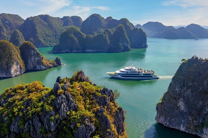 Sea Octopus Day Cruise and Ha Long Bay with Ti Top and Sung Sot - Who Would Love This Tour?