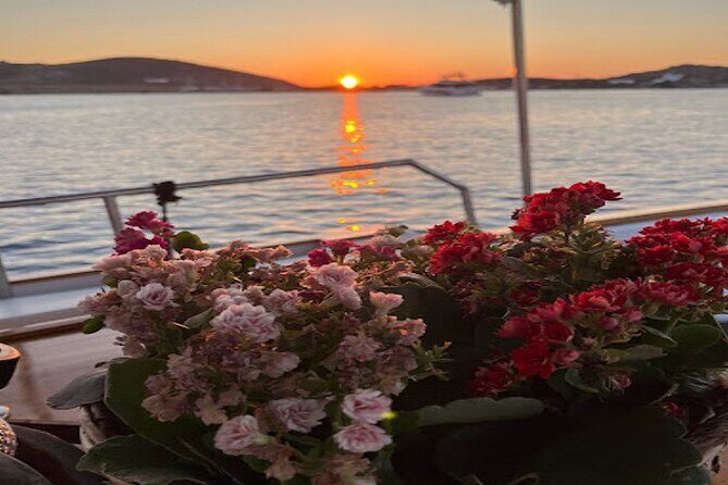 Sea Sunset Tour in the Bay of Naousa - Paros - Detailed Review of the Itinerary