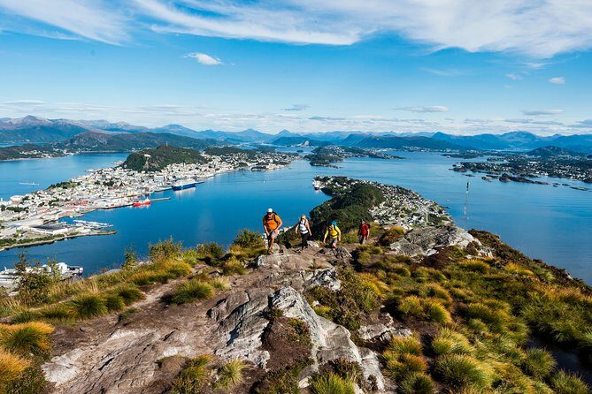 Seakayak And Hike in Ålesund - What the Reviews Say