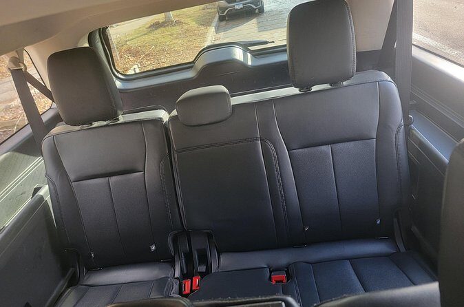 Seamless Chicago Airport Transfers with Deenil Experiences - Duration and Flexibility