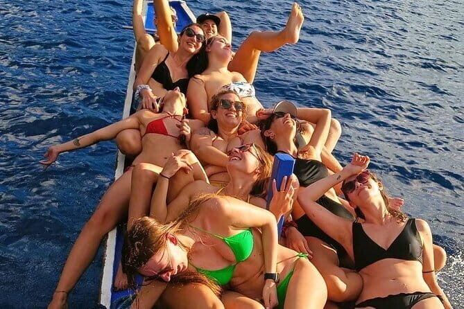 Seaplane Transfer from Puerto Princesa to Flower Island - The Value for Different Travelers