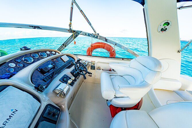 SeaRay 43ft Isla Mujeres, Snorkelling and more!! - Who Will Love This Tour?