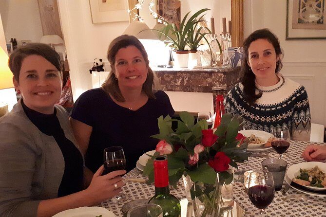 Seasonal French Lunch and Small-group Tour of Montmartre - Booking and Practicalities