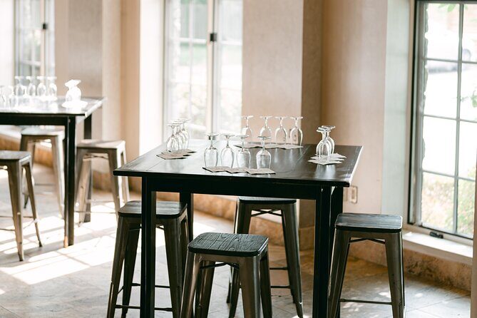 Seated Tasting Experience at Konzelmann Winery - Practicalities and Tips