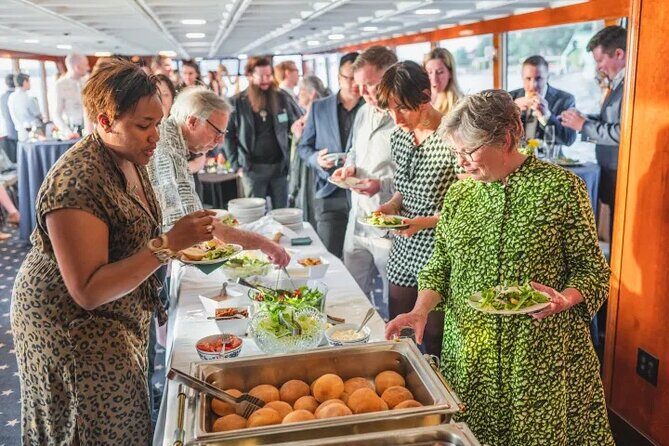 Seattle Buffet Dinner Cruise - What to Expect on the Cruise