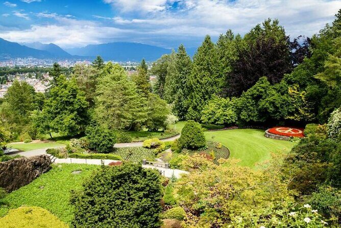 Seattle: Guided Day Trip to Vancouver - FAQs